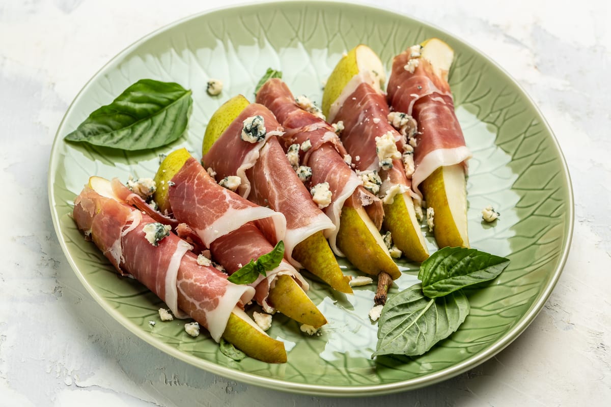 Prosciutto-Wrapped Pears